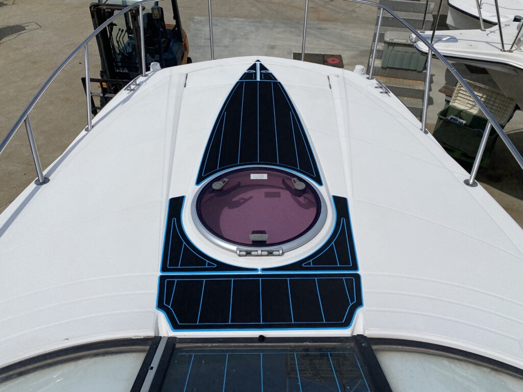 SeaDekフルカスタム【SR-310】 | 優良ボート免許教室ならオーシャンマリン～新艇・中古艇ボート販売、免許取得、レンタル～